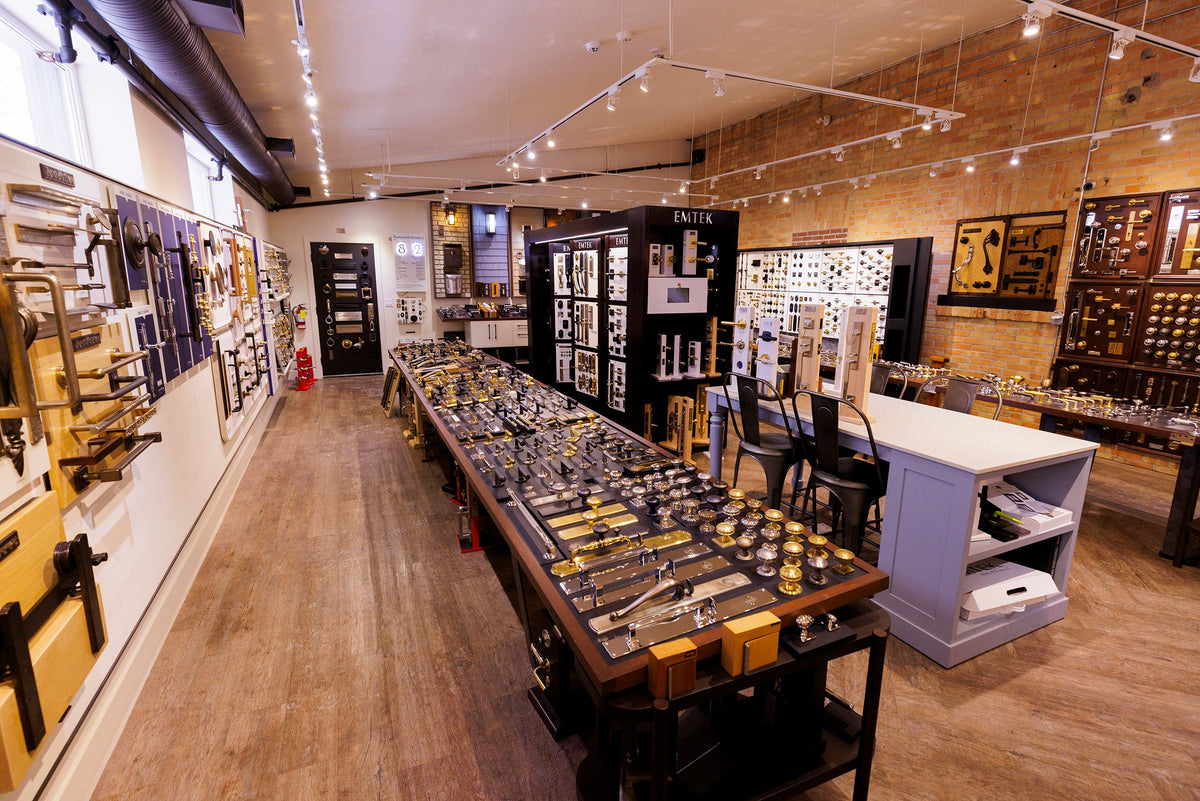 Buy Cabinet & Architectural Door Hardware| Bath Accessories – Banbury ...